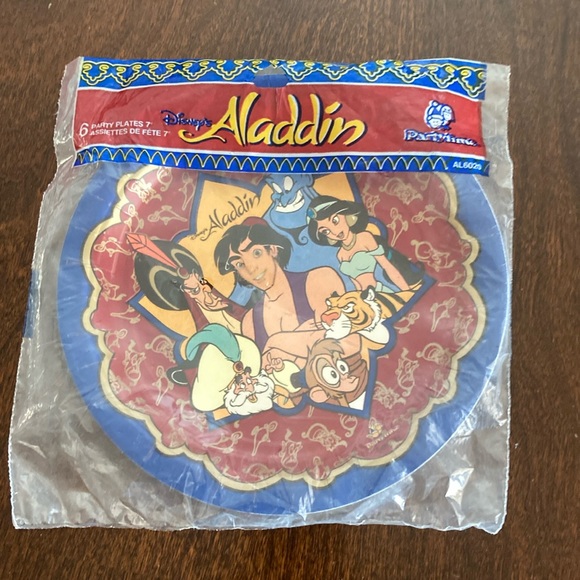 Disney | Party Supplies | Aladdin Disney Movie Cake Plates | Poshmark
